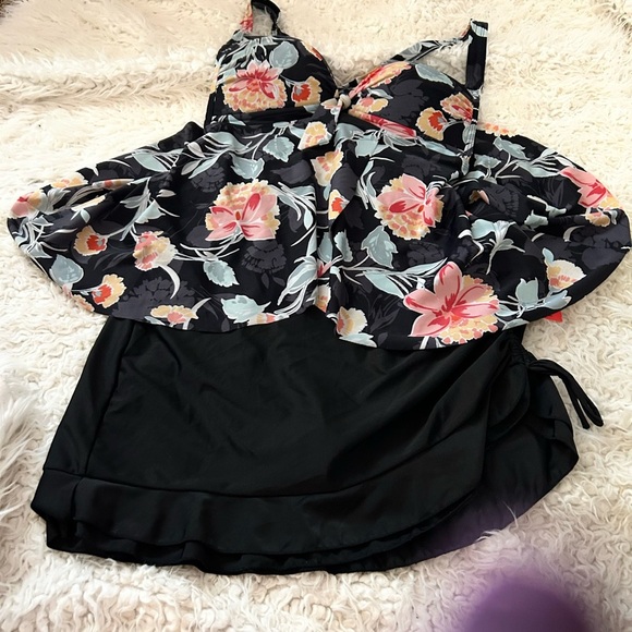 torrid | Swim | Torrid Tankini Swimsuit Size Paired With L Swim Skirt ...